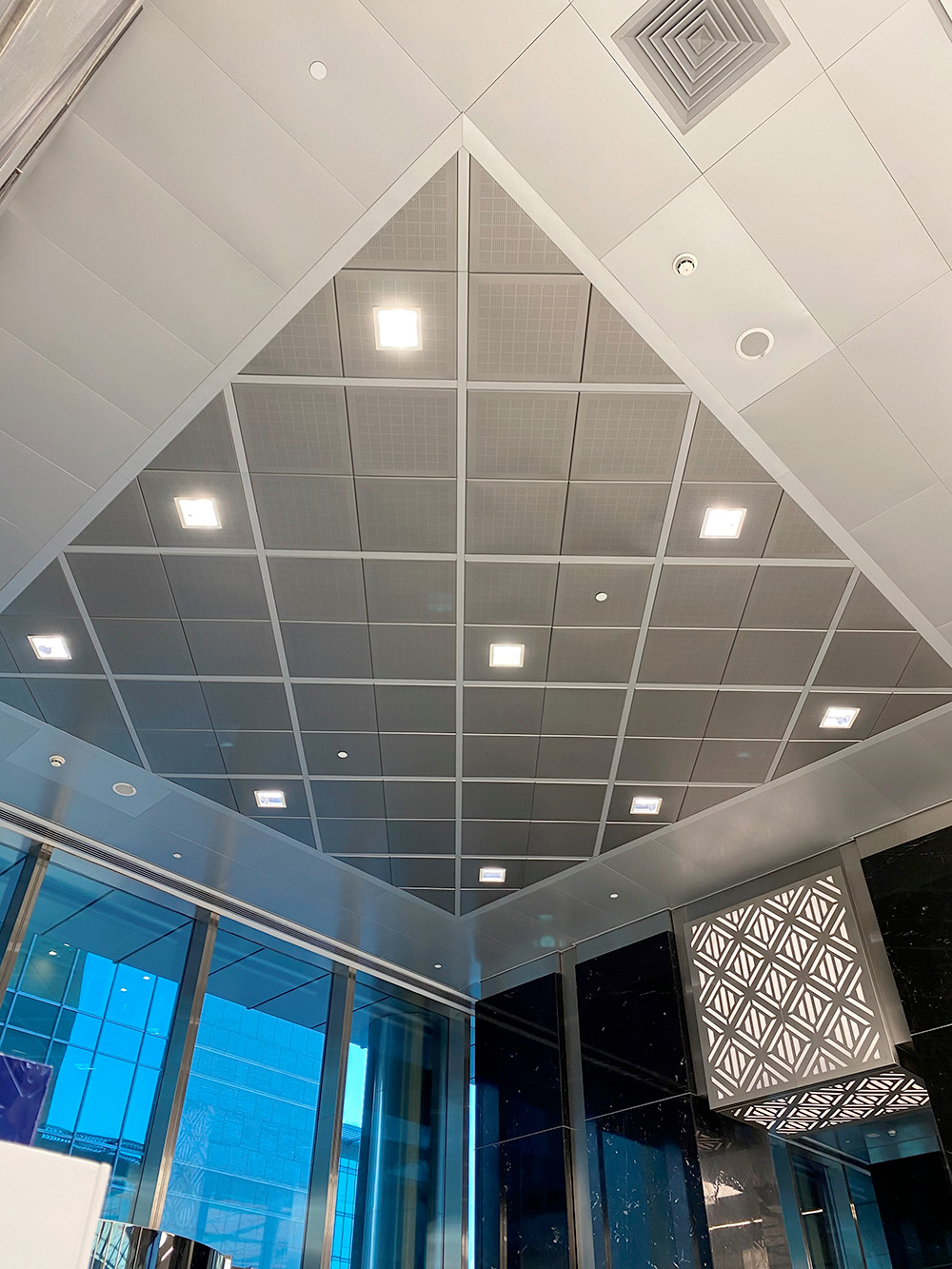 Custom Made Ceiling – Technomec